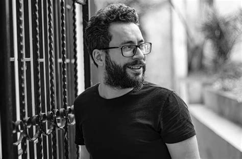 Yahya Egecan İnce Medium