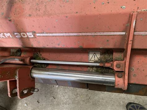 Betesputs Kuhn Vkm 305 Blinto Auktioner
