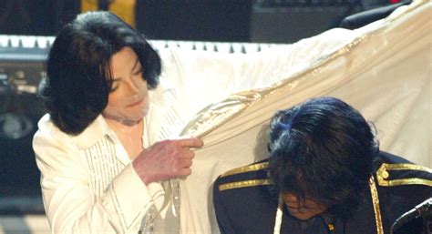 James Brown E Michael Jackson Pai E Filho