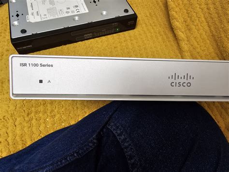 Router Cisco Isr 1111 4p Bucuresti Sectorul 4 • Olx Ro