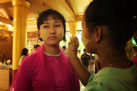 မြန်မာ့ရိုးရာ သနပ်ခါးဈေးပွဲတော်နှင့် သနပ်ခါးလှပျိုမေ ပြိုင်ပွဲ ကျင်းပ Myanmar Digital News