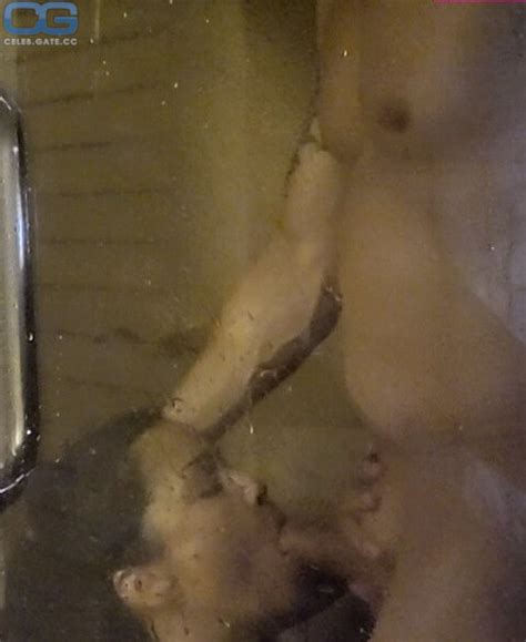 Alley Baggett Nackt Nacktbilder Playbabe Nacktfotos Fakes Oben Ohne