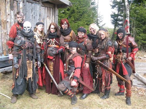 Pin By Matt Paxton On Pirate Looks Larp Larp Costume Fantasy Role