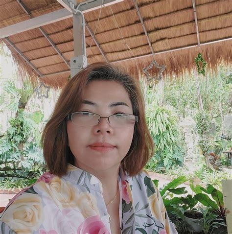 นวดฝ่าเท้ากดจุดสะท้อนกระเพราะบริเวณนี้นวดบ่อยๆช่วยได้จริงค่ะ Reels นวดไทย ต้องใส่ใจทุกขั้นตอน