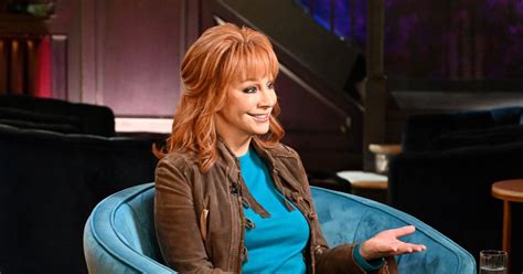 Reba Mcentire Shares The Simple Advice Her Mom Gave Her Before Her 1st