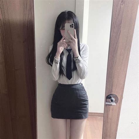 Instagram Post By 서영 • Sep 29 2021 At 1 33pm Utc 여자 교복 교복 패션 청소년 패션