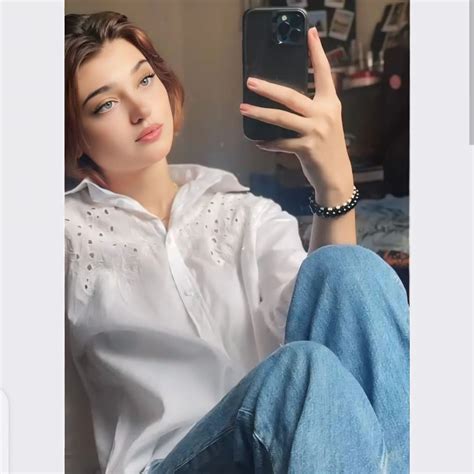 Who Is Imsha Rehman Age Biography Family Background MMS Video Leak More About The