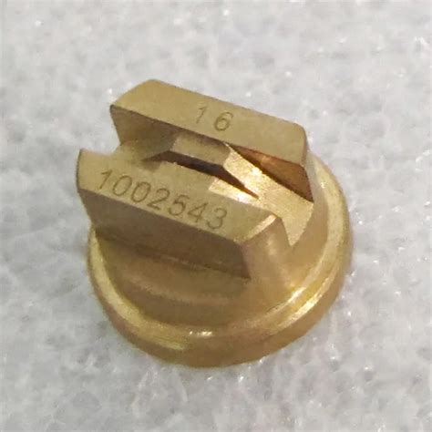 일체형 구리 플랫 물 스프레이 노즐 플랫 노즐 냉각을 강철