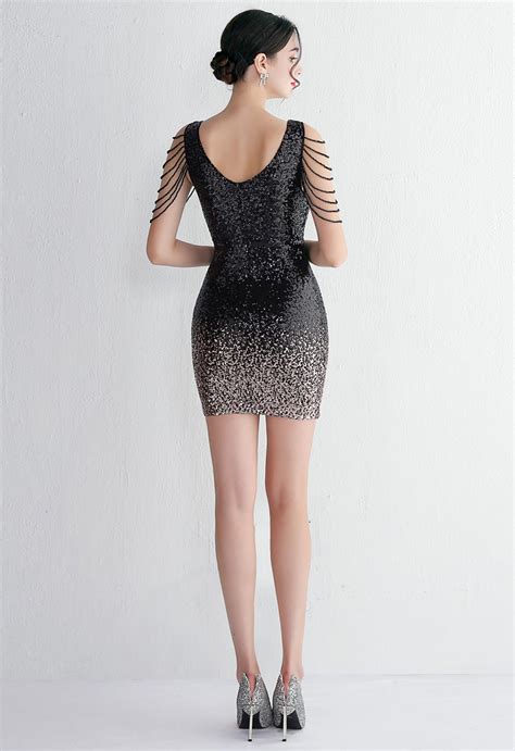 Beaded Shoulder Ombre Sequins Cocktail Dress In Black Retro Indie