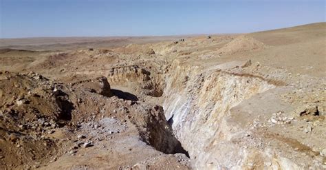 Үерийн улмаас уурхайн гүнд гацсан ажилчид амиа алджээ · Dorgio Mn