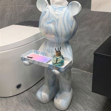 Бяцхан туслах