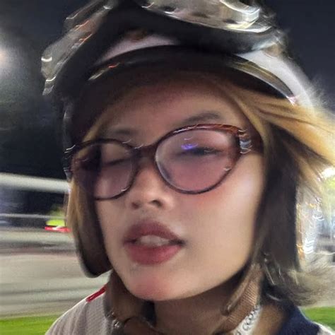 Chinn Chinn On Threads