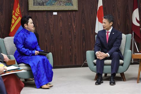 Устөрөгчийн эрчим хүч үйлдвэрлэх технологийг Монголд нутагшуулах боломжийн талаар ярилцжээ