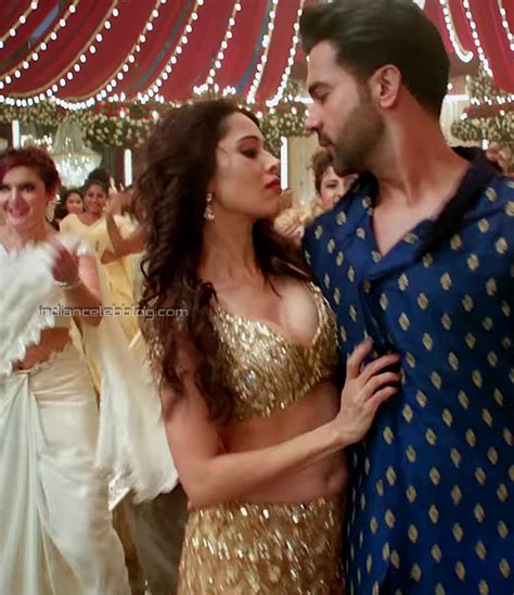 Nushrat Bharucha Chhalaang Hot Cleavage Hd Caps Starcelebblog Com