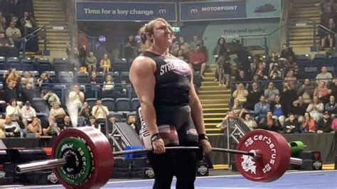 Lucy Underdown Sets Kratos Bar Deadlift World Record Of 305 Kilograms