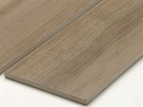 ナチュラルな木目調タイル 送料込み タイルライフ アウトレットタイル販売（通販）サイト