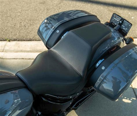 Saddlemen Gripper Step Up Seat Tested Hot Bike Magazine