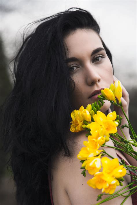 Kitty Underhill Floral Diary Sara Baena Photographer