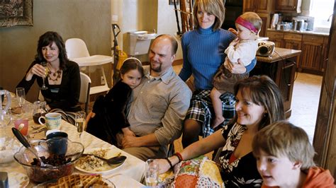 Vees Triads Quads The Different Types Of Polyamorous Relationship