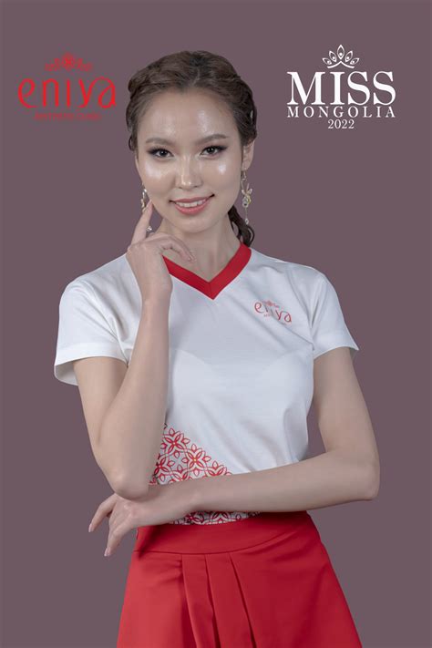 МУИС ийн ШУС ийн Байгалийн ухааны салбарын оюутан Марал Эрдэнэ овогтой Номин Эрдэнэ Мисс