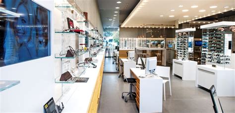 Οπτικά Γιακουμέλος Γυαλιά Ηλίου Γυαλιά Οράσεως Φακοί Επαφής