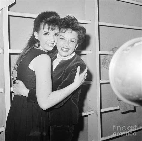Judy Garland And Liza Minnelli 1 By Bettmann