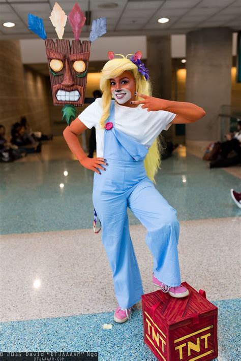 Coco Bandicoot And Aku Aku Funny Cosplay Cosplay Cosplay Girls