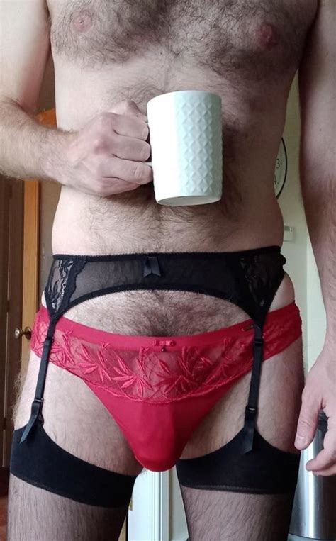 Great Outfit And Nice Panty Bulge Peteruk01