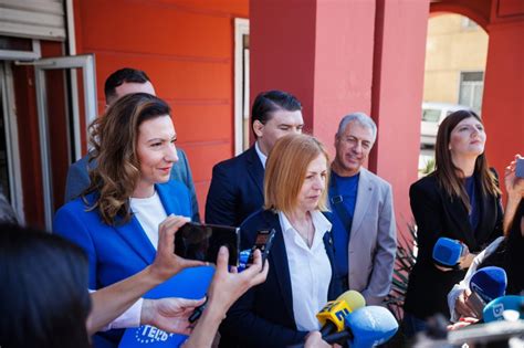 Йорданка Фандъкова разкри ГОЛЯМ ГРЯХ на Промяната“ към софиянци СНИМКИ Информационна агенция ПИК