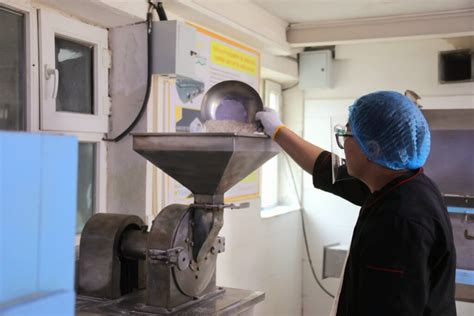 Гэгээ фүүдс ХХК ийн хамт олон дотоодын давсны хэрэгцээний 20 хувийг хангадаг болох зорилттой