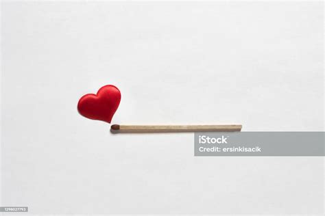 사랑 발렌타인 데이와 사랑스러운 개념 메모와 질감을위한 공간을 복사 0명에 대한 스톡 사진 및 기타 이미지 0명 개념