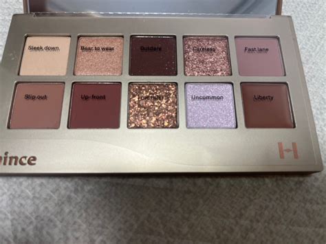 힌스 뉴 뎁스 아이섀도우 팔레트 당근마켓 중고거래