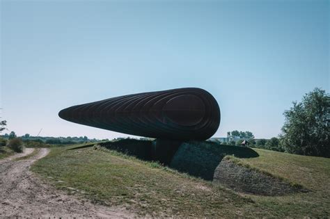 Bijzondere Beeldentuin De Nollen In Den Helder Binnenstebuiten