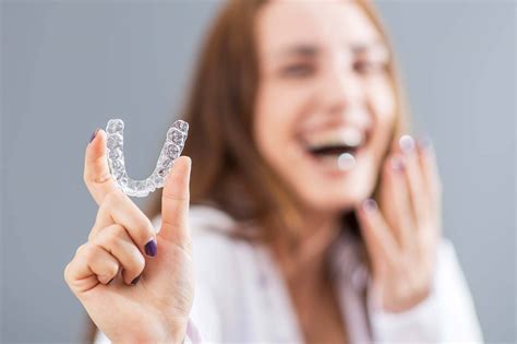 Invisible Braces Amazing Smiles