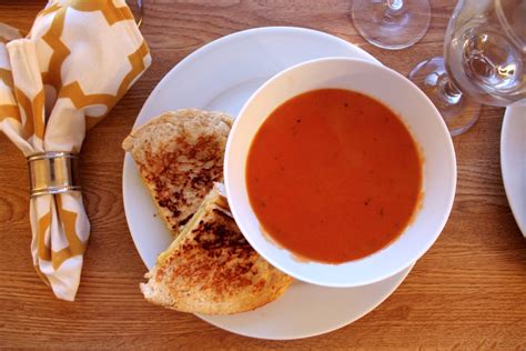 According To Science Grilled Cheese Lovers Have More Sex