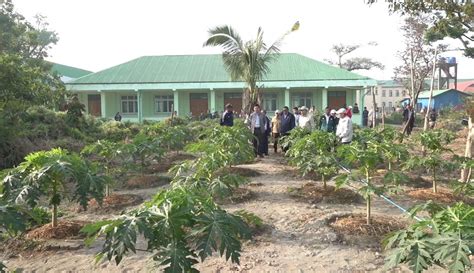 ရခိုင်ပြည်နယ်ဝန်ကြီးချုပ် ဦးထိန်လင်း စစ်တွေမြို့ရှိ ဝန်ထမ်းအိမ်ရာမ