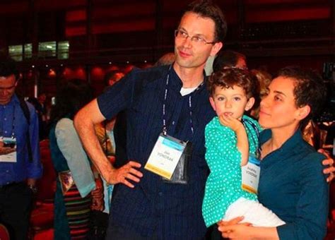 آهنگ معروف ایرانی با صدای دختر مرحوم مریم میرزاخانی، ریاضیدان مشهور