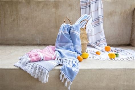 How To Wear A Turkish Towel At Maria Couch Blog