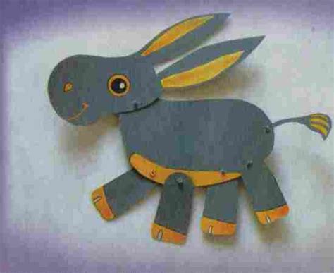 Дізнаємося як виготовити собаку з паперу своїми руками