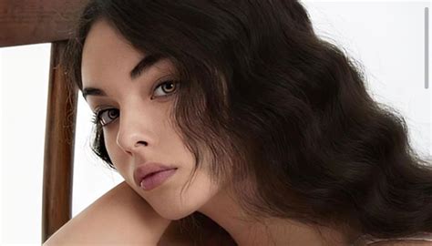 Deva Cassel Bellissima E Talentuosa Come Mamma E Papà Dilei