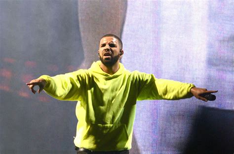 Hit Stealing Papi 10 Times A Drake Co Sign Stole The Show Bossip