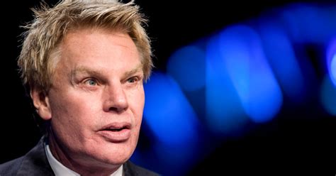 Ex Ceo Of Abercrombie Fitch Mike Jeffries Taken Into Custody For Sex Trafficking Accusations