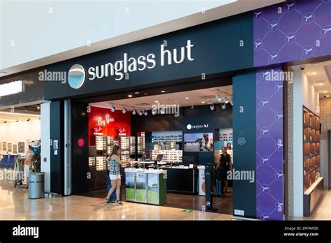 Sunglasses Hut Jfk Airport At Patty Jackson Blog