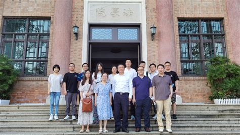 华南理工大学韦仁龙手机壁纸宿舍大山谷图库