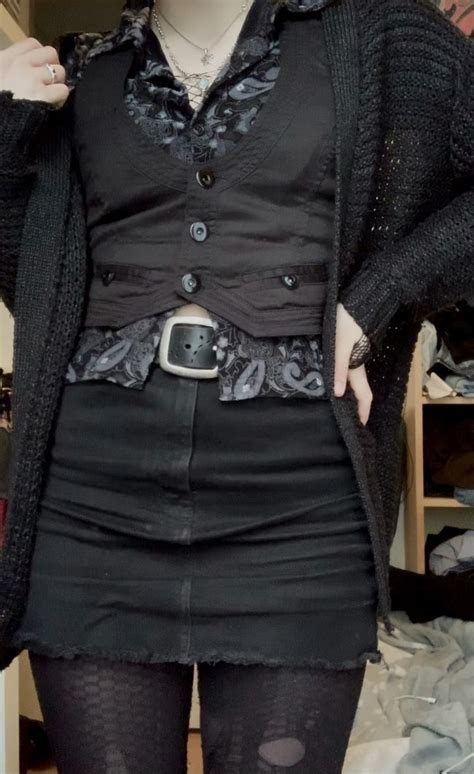 Pin By On Cool Fashion Inspo Outfits Fashion Outfits Edgy Outfits