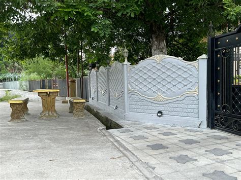 დეკორატიული დეკორატიული ღობეები იატაკის ფილები