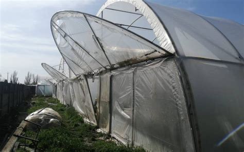 Окупанти пошкодили на Нікопольщині шість житлових будинків портал новин Lb Ua