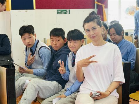 Монголын Эмэгтэйчүүдийн Монголын Эмэгтэйчүүдийн Холбоо