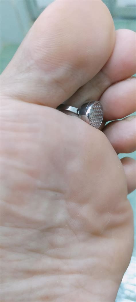 [tiny Jewellery Locket Toe Ring] If You Listen Closely You Can Hear