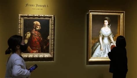 한국 막장 드라마보다 더 심해유럽 콩가루 집안의 비극 성수영의 그때 그 사람들